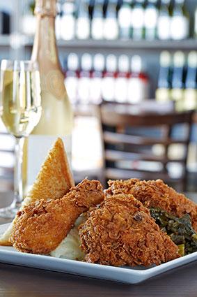 12 vinos perfectos para combinar con pollo frito - Vinos & Champagne
